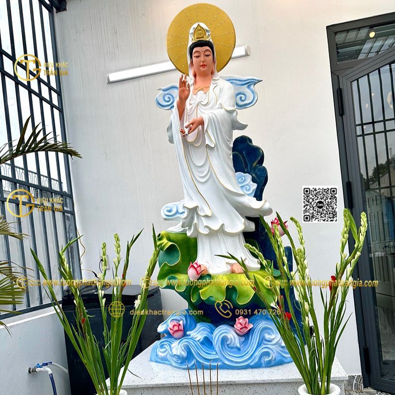 Quan Âm Đại Sĩ Là Ai? Khám Phá Ý Nghĩa Từ Bi Vô Lượng